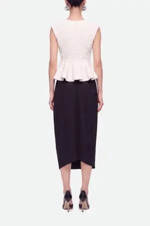 NOCTURNE Accessory Detail Crew Neck Knit Top
