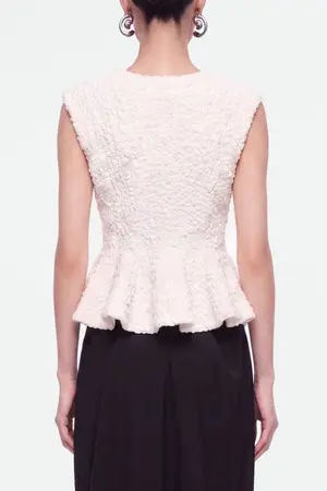 NOCTURNE Accessory Detail Crew Neck Knit Top
