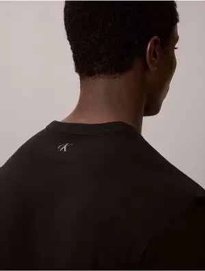 Calvin Klein Slanted Calvin Logo Graphic Tee