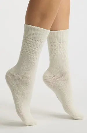 Hue Bubbled Boot Socks - Ivory