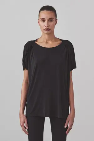 ARTEMIS DICIERO Frankie Tee - Black