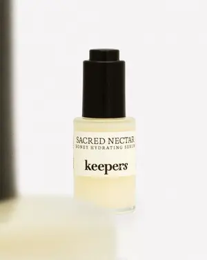 KEEPERS COLLECTIVE Sacred Nectar Honeybee Hydrating Serum