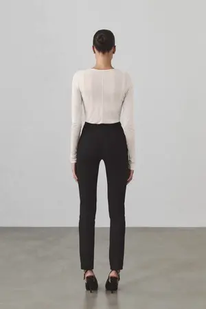 ARTEMIS DICIERO Dasha Longsleeve - Bone