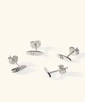 ORA ANA The Waxed Stud Earrings