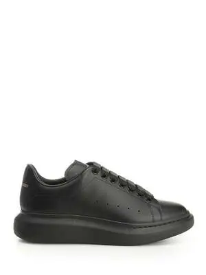 Alexander McQueen Oversize Sneaker - Black