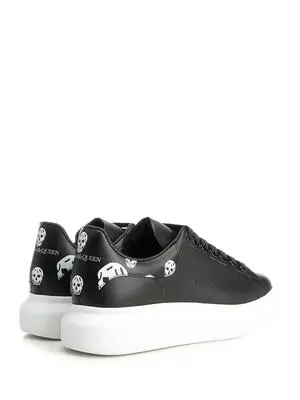 Alexander McQueen Oversize Sneakers - Black