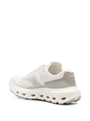 On Cloudvista 3 Sneakers - Grey