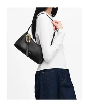 Marc Jacobs Leather Shoulder Bag