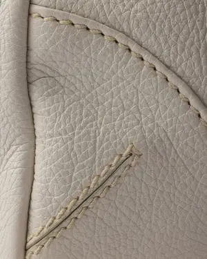 Prada Cabas Karin En Cuir Vieilli De Taille Moyenne
