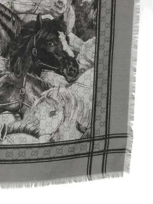 Gucci Gg Supreme Horse-print Scarf - Grey/black