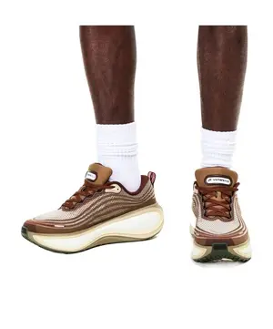 Nike Simple Sports Shoes