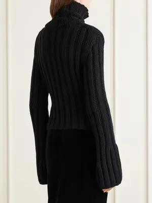 Khaite Kelly Ribbed Cashmere Sweater - Black