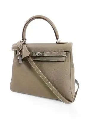 Hermès Kelly 25 Leather Shoulder Bag - Neutrals