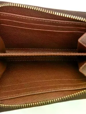 LOUIS VUITTON 2021-2026 Monogram Zippy Coin Purse Small Wallets