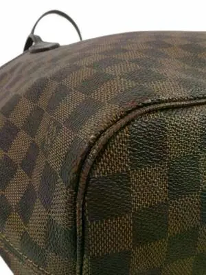 LOUIS VUITTON Damier Neverfull Mm Tote Bag