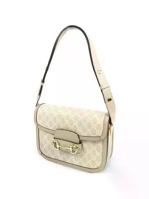 Gucci Medium Horsebit 1955 Gg Supreme Shoulder Bag - Neutrals