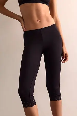 Free People Vacation Essentials Capris Black