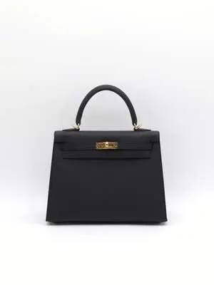 Hermès Kelly Epsom Gold Hardware - Black