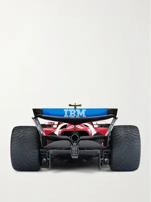 AMALGAM COLLECTION Ferrari Sf-25 Lewis Hamilton 1:8 Model Car