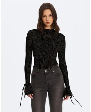 MISS CIRCLE NEW YORK Ibera Print Burnout Velvet Long Sleeve Bodysuit