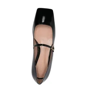 GIANVITO ROSSI Square-toed Flat Shoes
