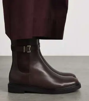 Max Mara Leather Chelsea Boots