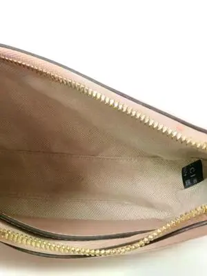 Gucci Gg Matelassé Leather Shoulder Bag
