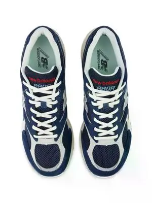 NEW BALANCE 880r Sneakers - Blue