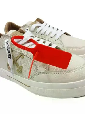 Off-White Arrows-patch Sneakers - Neutrals