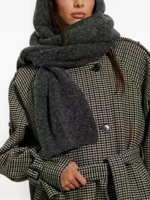 GESTUZ Gzalpha Hooded Shawl