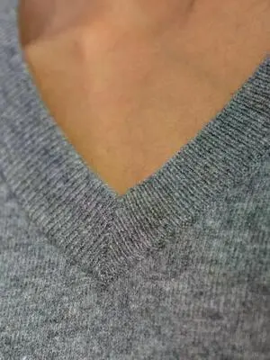 GESTUZ Gzmanzi V-neck Sweater