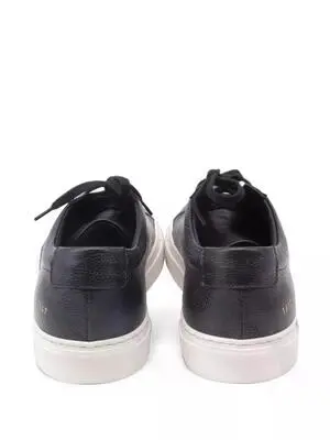 COMMON PROJECTS Achilles Low Grained Sneakers