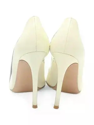 GIANVITO ROSSI Pointed-toe Pumps