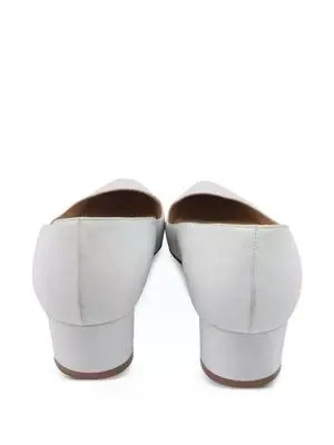 Manolo Blahnik Pointed-toe Pumps