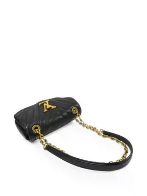 LOUIS VUITTON Pm New Wave Chain Shoulder Bag