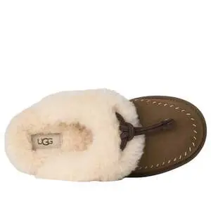 UGG Coquette Stitch