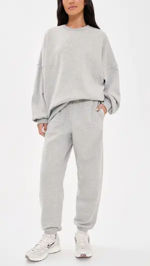 Beyond Yoga Luxefleece Joggers - Heather Gray