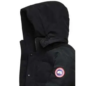 Canada Goose Jackets Padded & Down Jackets