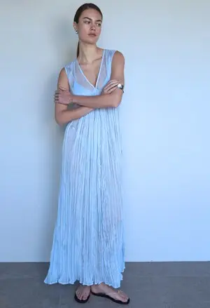 TOHEN Emilie Maxi Dress
