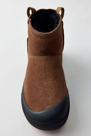 UGG Classic Mini Outpost Boots