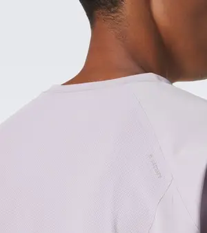 Satisfy Auralite™ Uv T-shirt