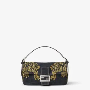 Fendi Baguette® 26424 - Blue