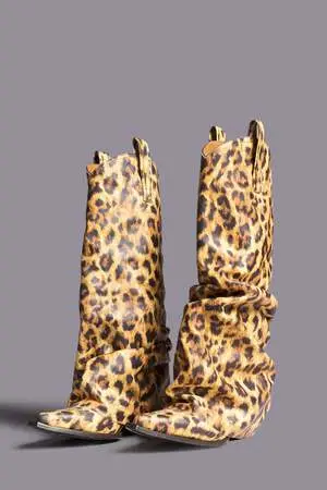 R13 Mid Cowboy Boot With Sleeve