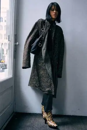 R13 Double Layer Reversible Raw Cut Coat - Black