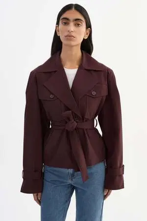 LAMARQUE Quinn Cropped Trench Coat One-color