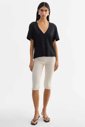 LAMARQUE Cecilia Deep V-neck Tee Black