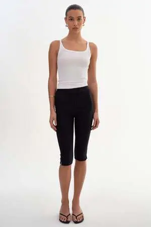 LAMARQUE Celine Stretch Twill Capri Black
