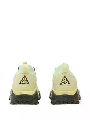 Nike Zegama Hike Sneakers
