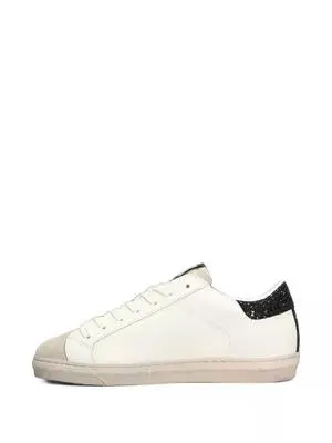 AMA-BRAND Glitter-embellished Star-patch Sneakers