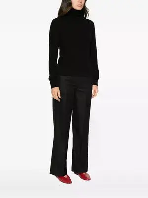 VELA SHOP Roll-neck Sweater